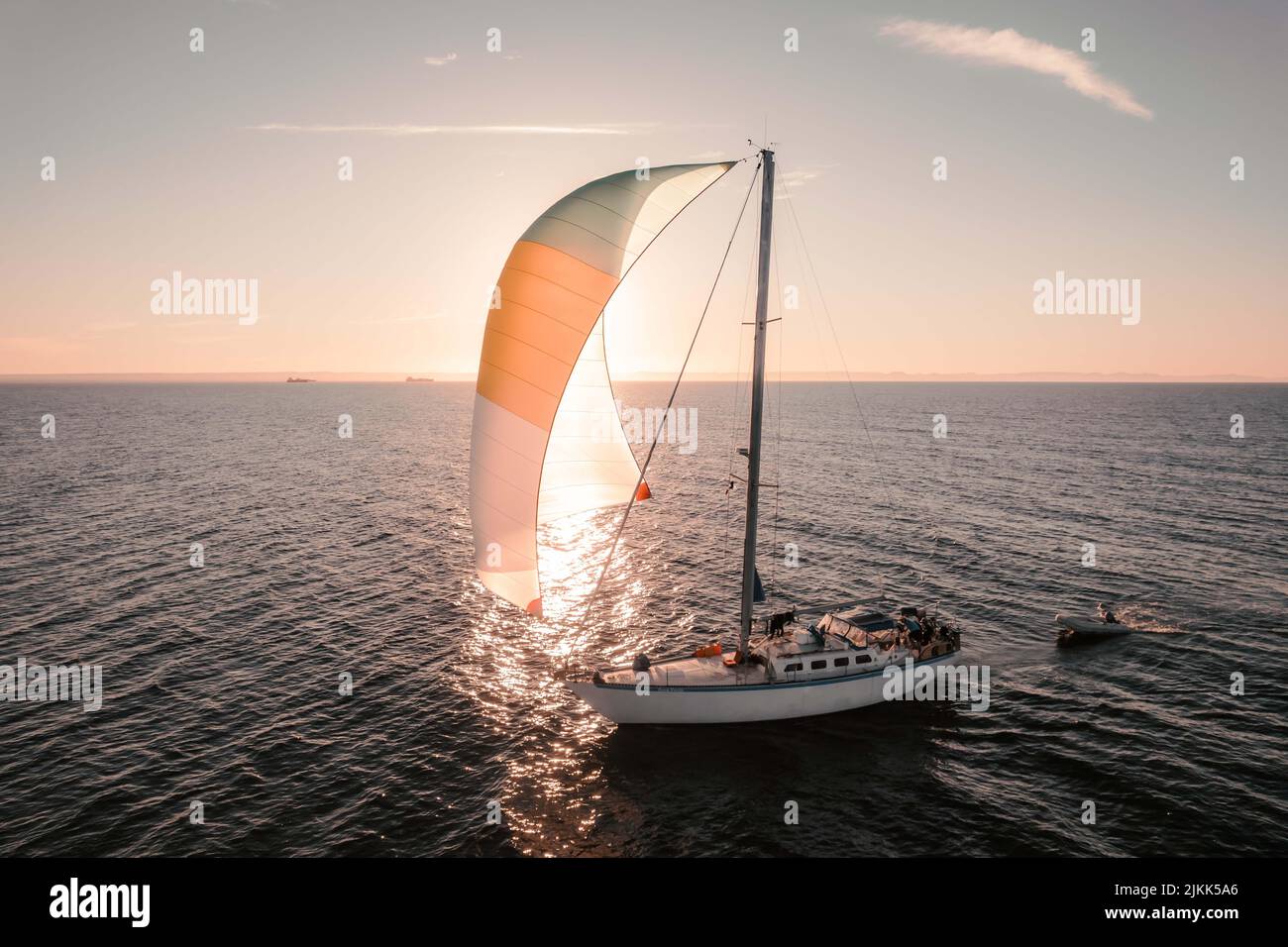 Sailing evening hi-res stock photography and images - Alamy