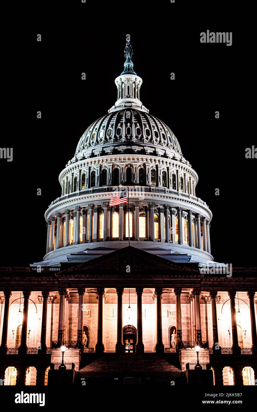 United states capitol building view hi-res stock photography and images ...