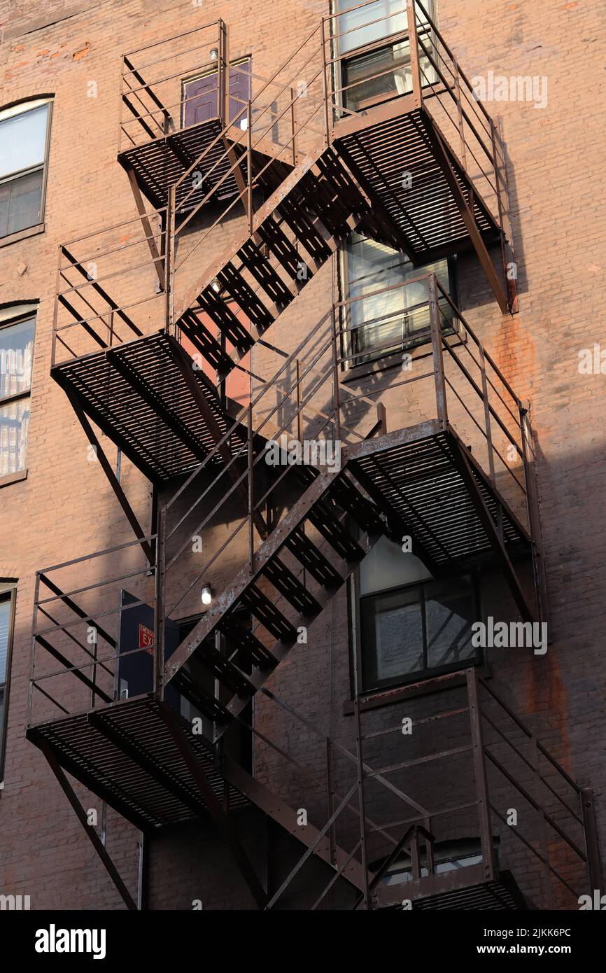 Fire escape building architecture hi-res stock photography and images ...