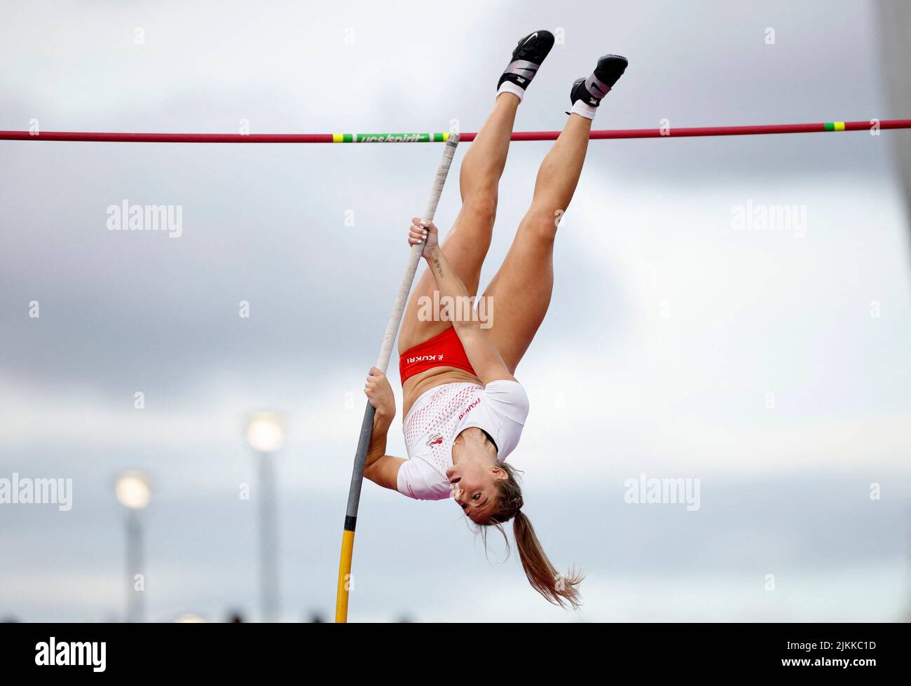 Molly caudery pole vault hi-res stock photography and images - Alamy
