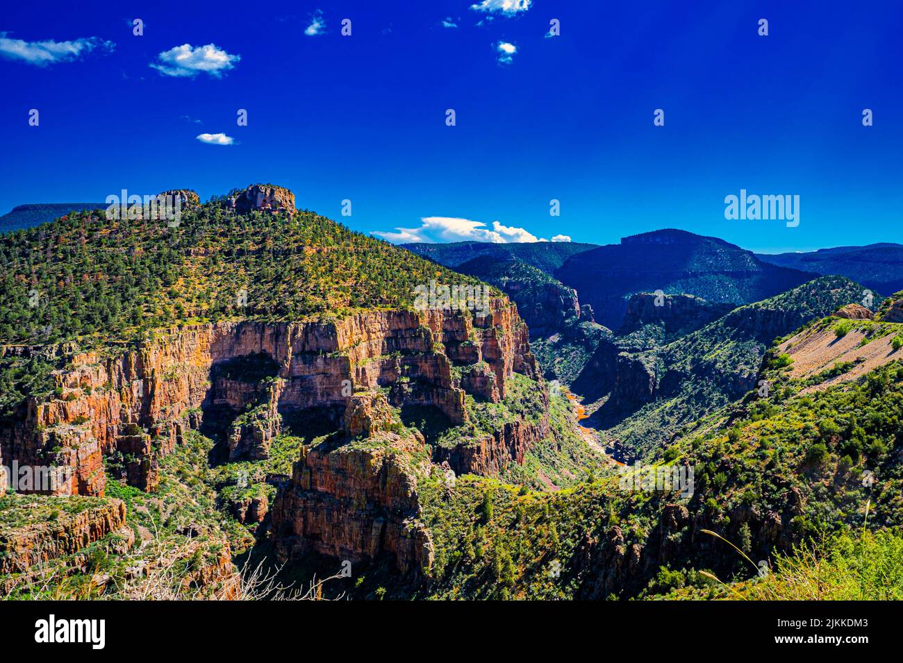 A mesmerizing view of the Salt River Canyon in Arizona covered with ...