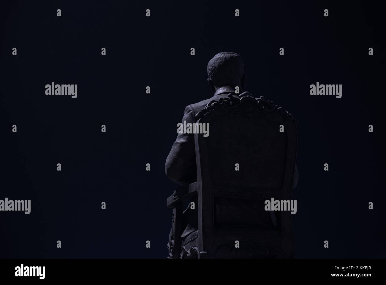 Sculpture silhouette hi-res stock photography and images - Alamy