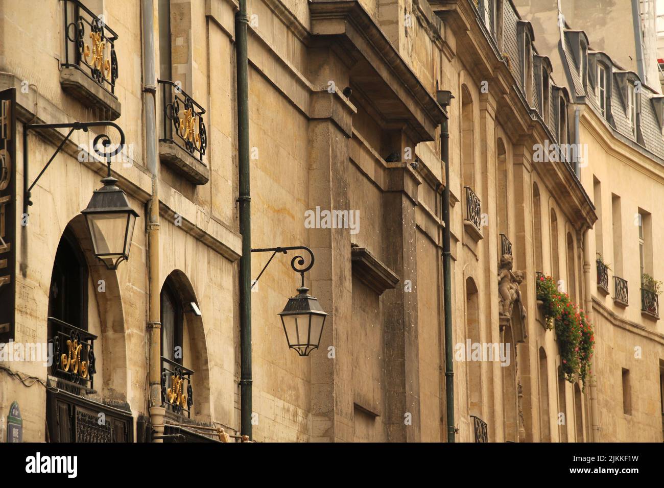 The small view of paris hi-res stock photography and images - Alamy