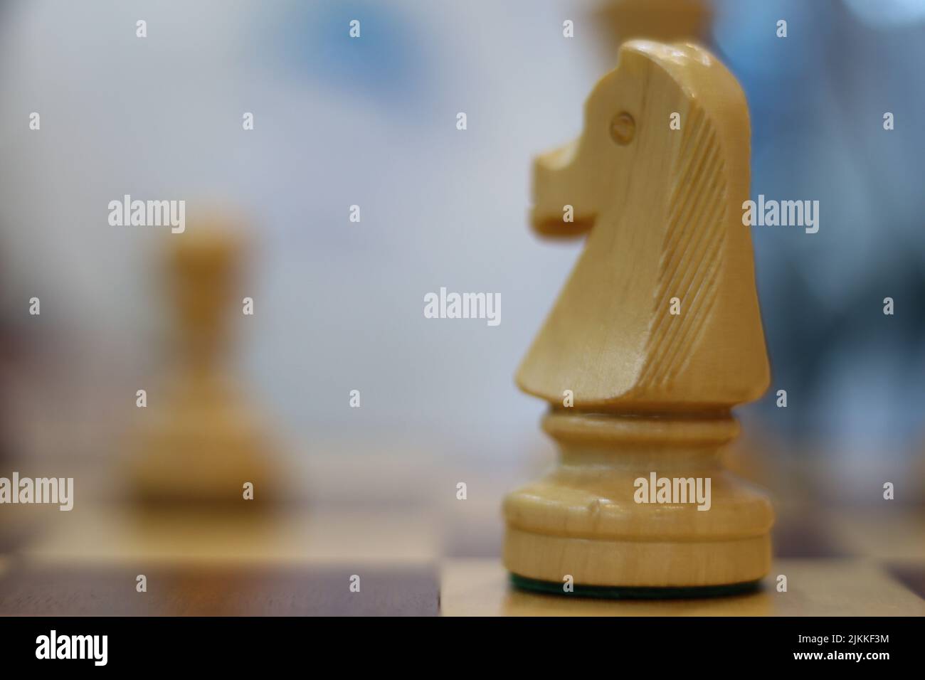 Chess competition hi-res stock photography and images - Alamy