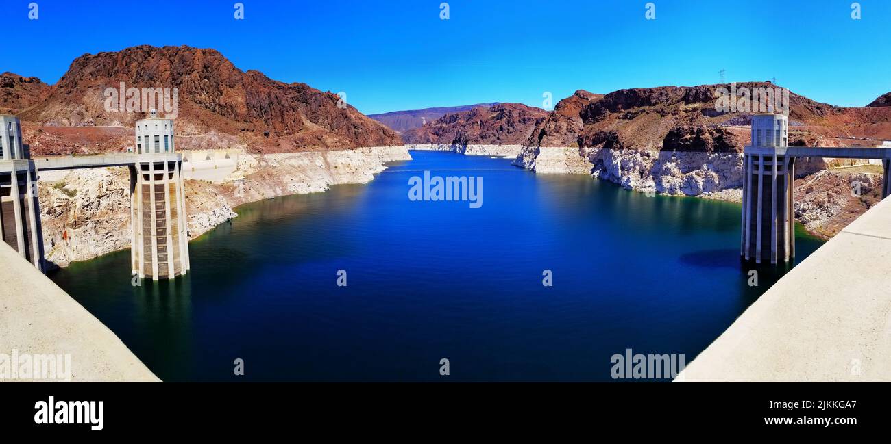 A panorama view of the Hoover Dam reservoir, Lake Mead Stock Photo - Alamy