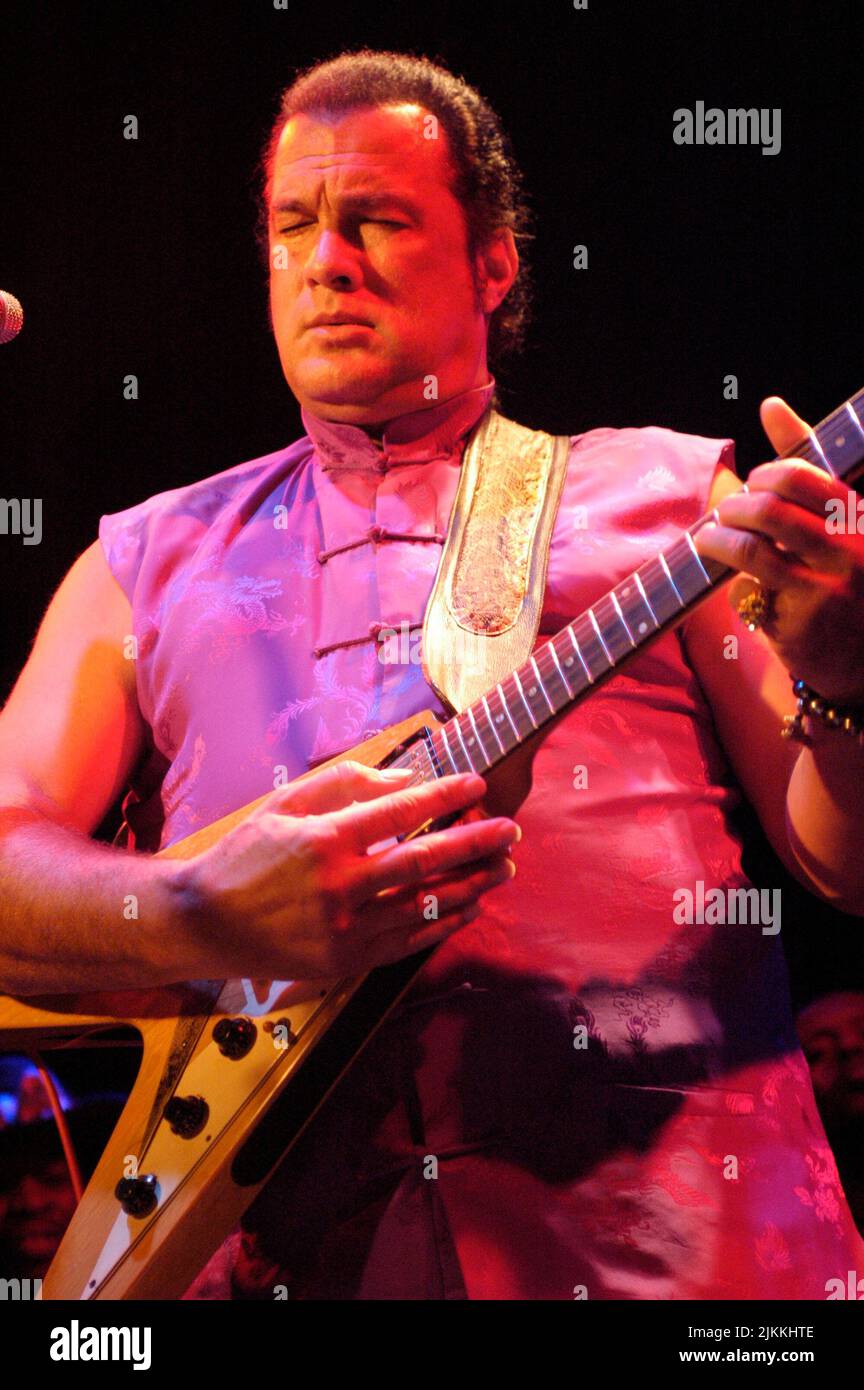 Steven seagal hi-res stock photography and images - Alamy