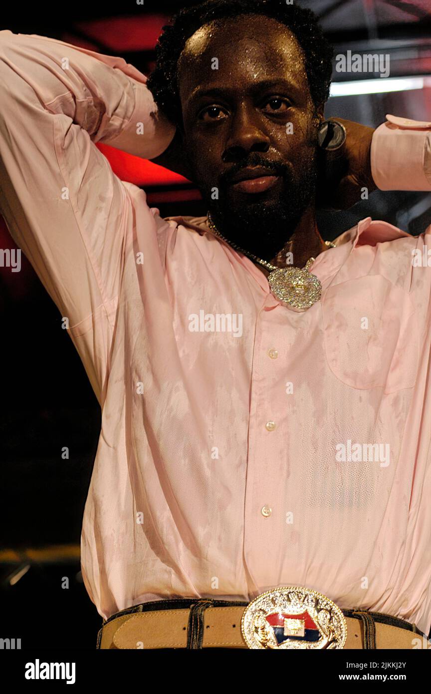 Hollywood vertical hi-res stock photography and images - Alamy