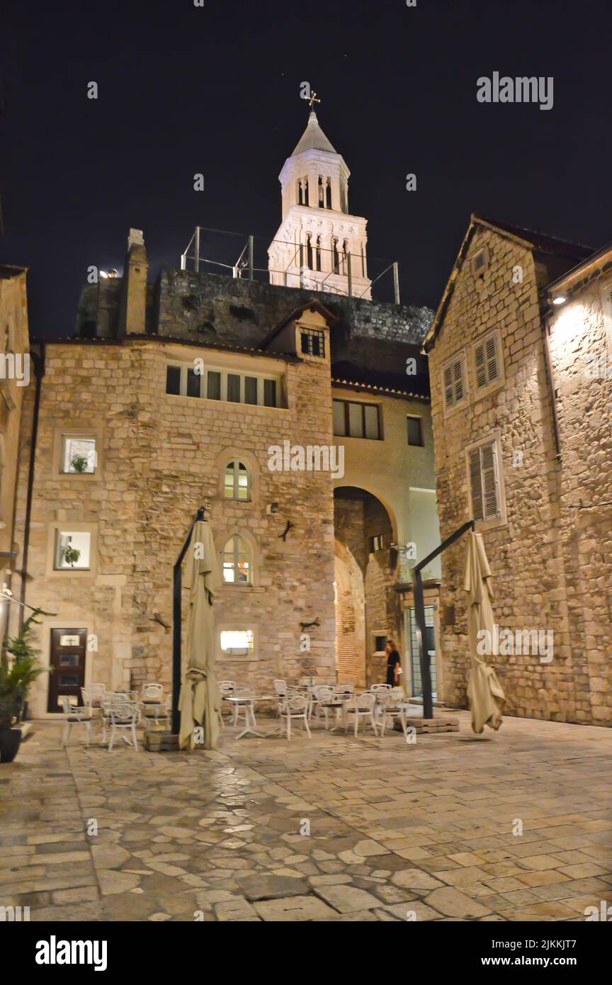 Vertical croatia hi-res stock photography and images - Alamy