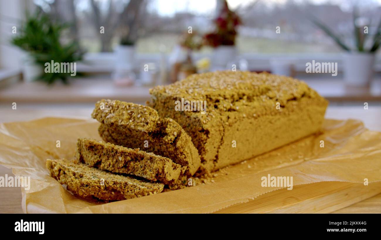 A closeup side view of a newly baked bread slices Stock Photo - Alamy