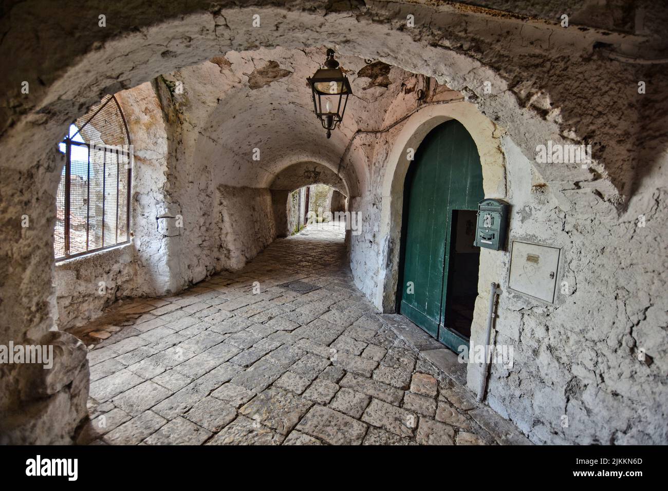 Medieval corridor arches hi-res stock photography and images - Alamy