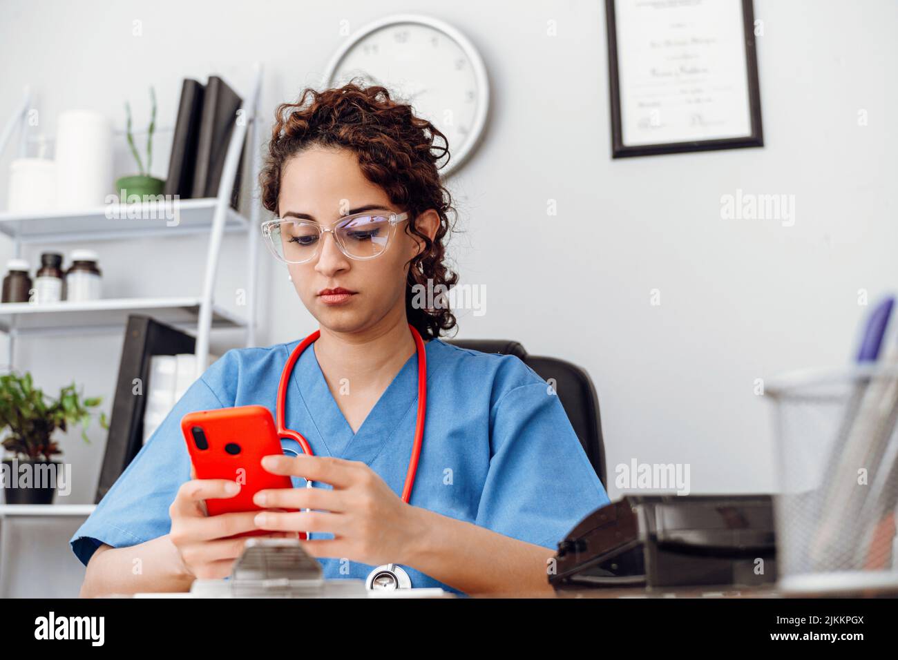 using a mobile phone, app, video chat Stock Photo - Alamy