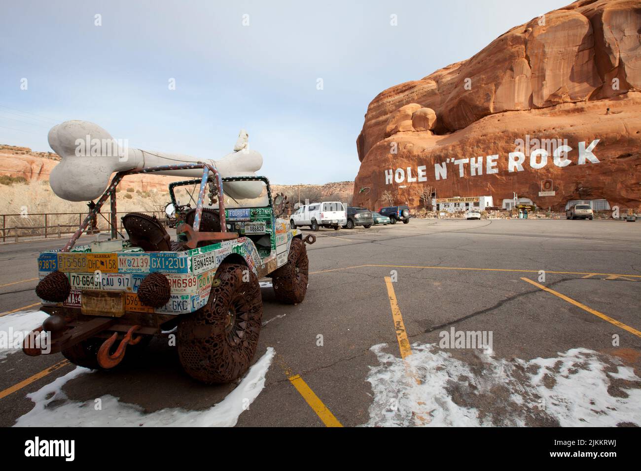 European American trading post called Hole in the Rock on traditional ...