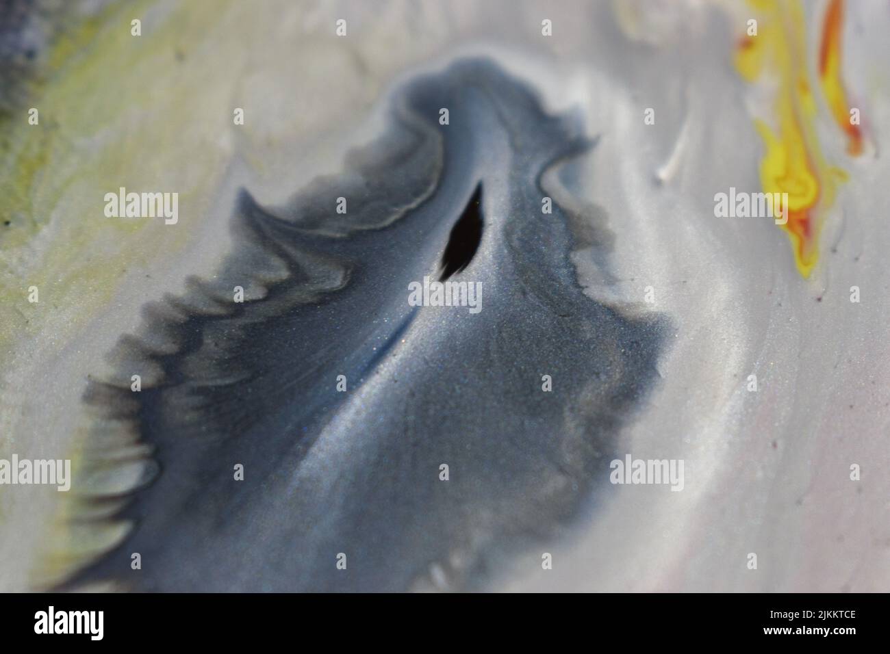 Fluid shot hi-res stock photography and images - Alamy