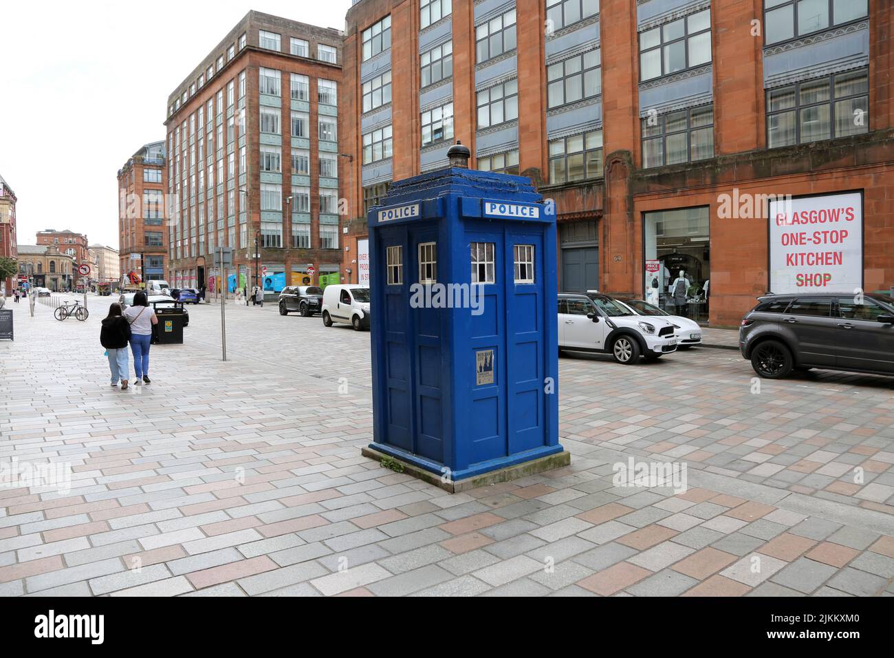 Wilson Street, Glasgow, Scotland, UK. Police Box painted in original ...