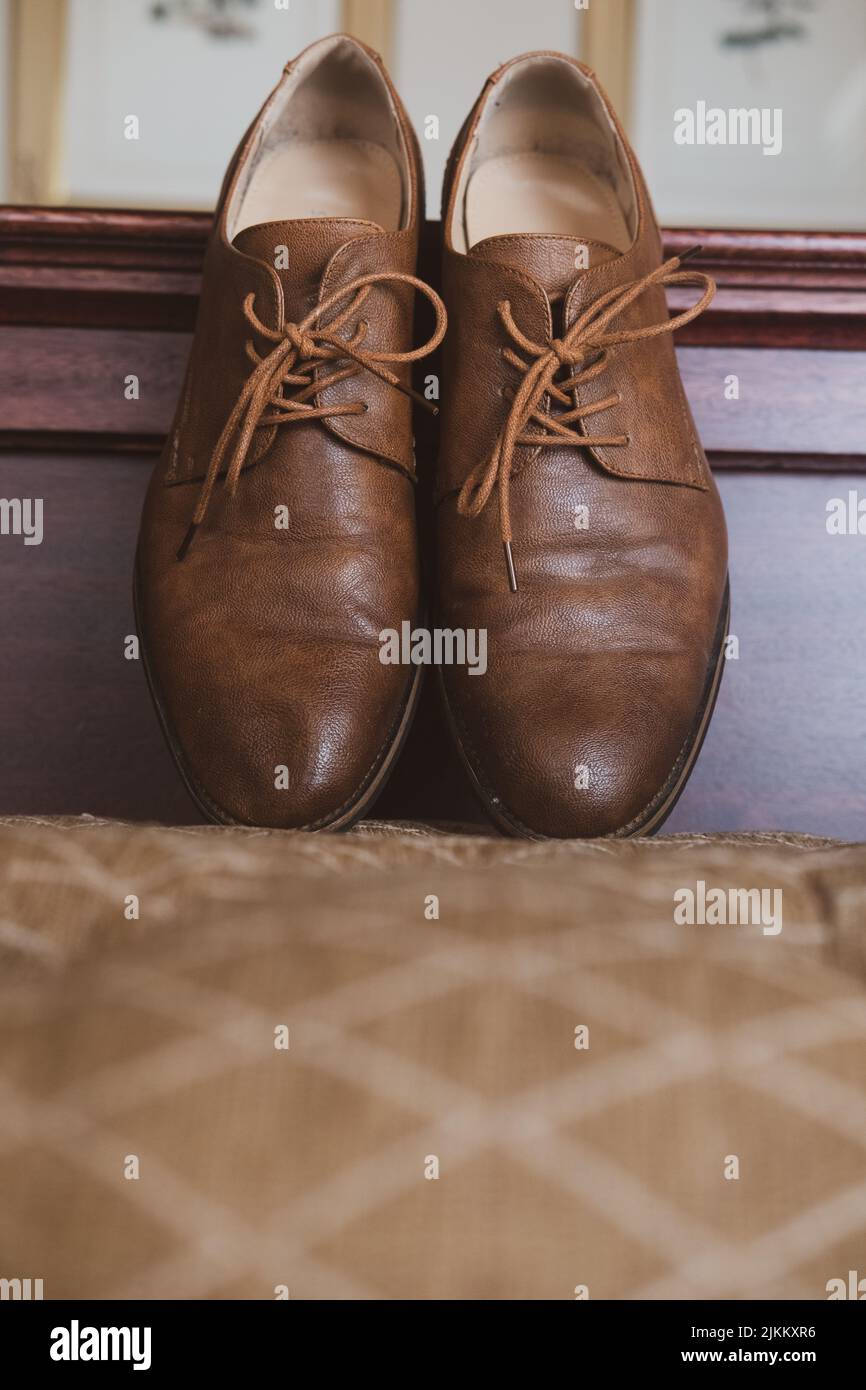 Man classic shoes detail hi-res stock photography and images - Alamy