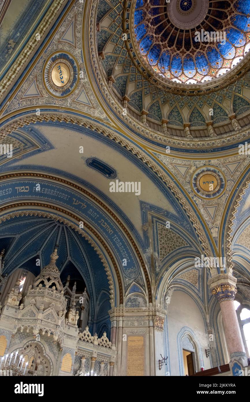 Stunning Dome of the Szeged Synagogue build,Hungary Stock Photo - Alamy