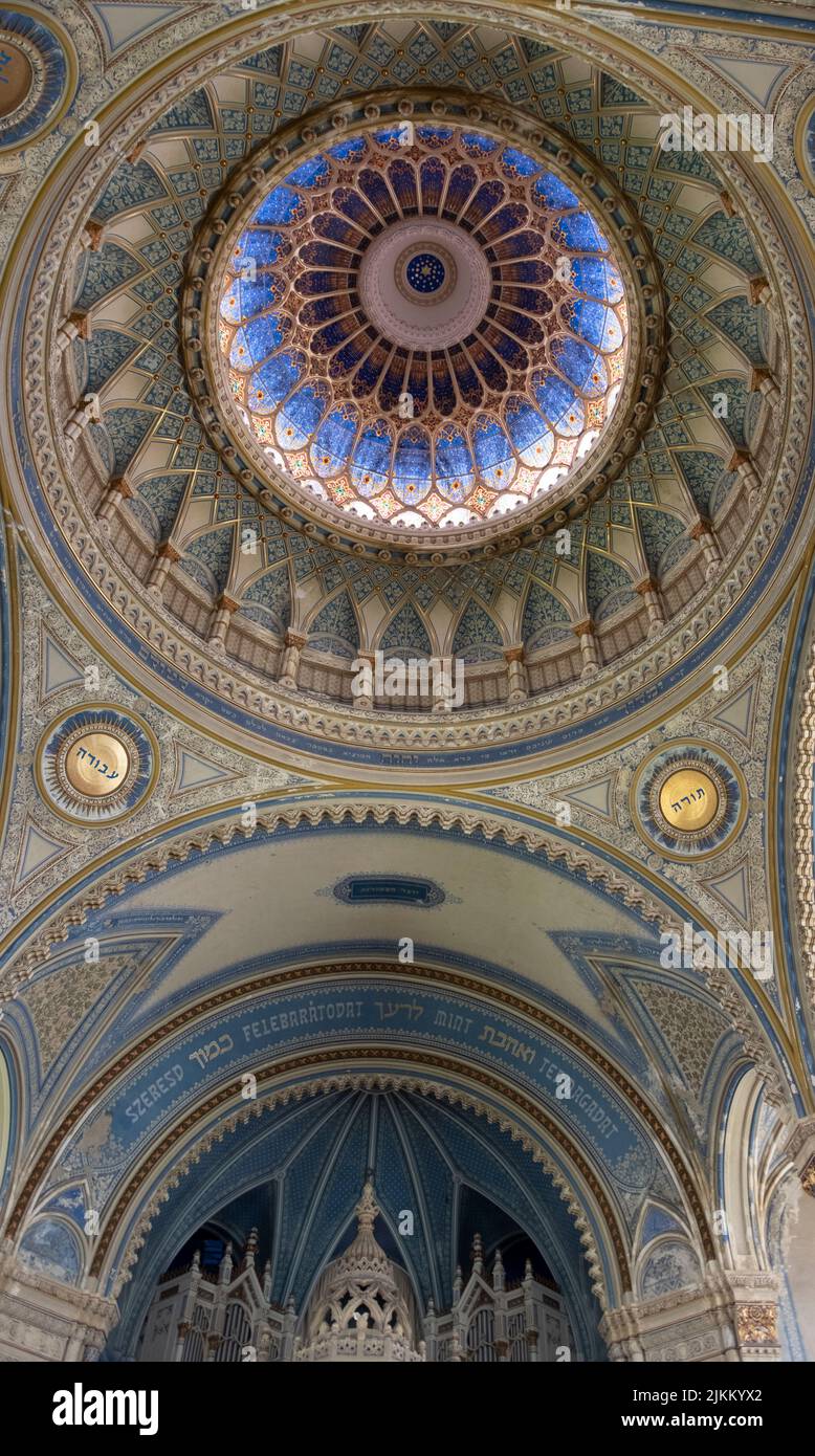 One of the best synagogue hi-res stock photography and images - Alamy