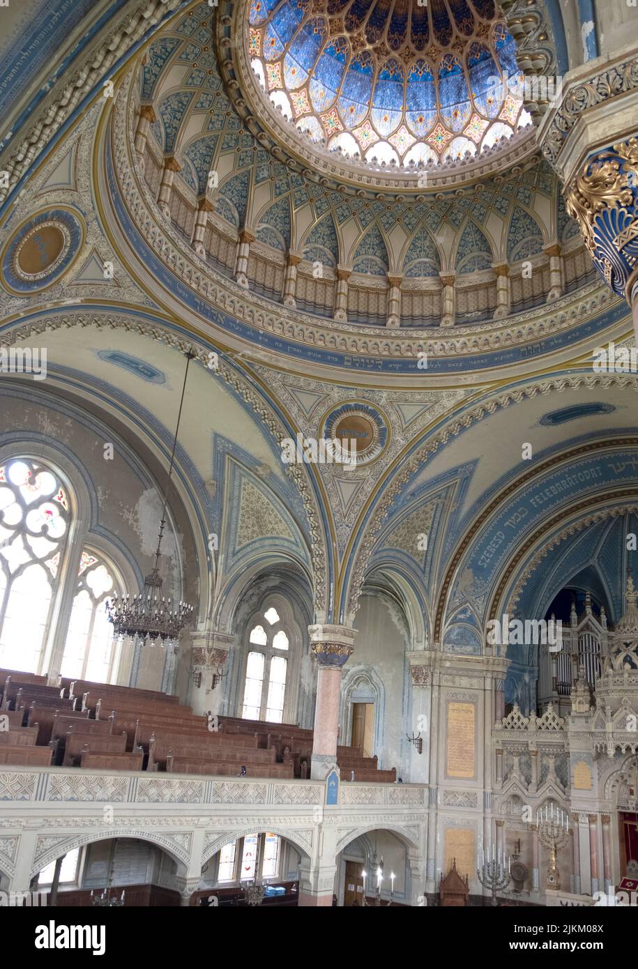 Stunning Dome of the Szeged Synagogue build,Hungary Stock Photo - Alamy