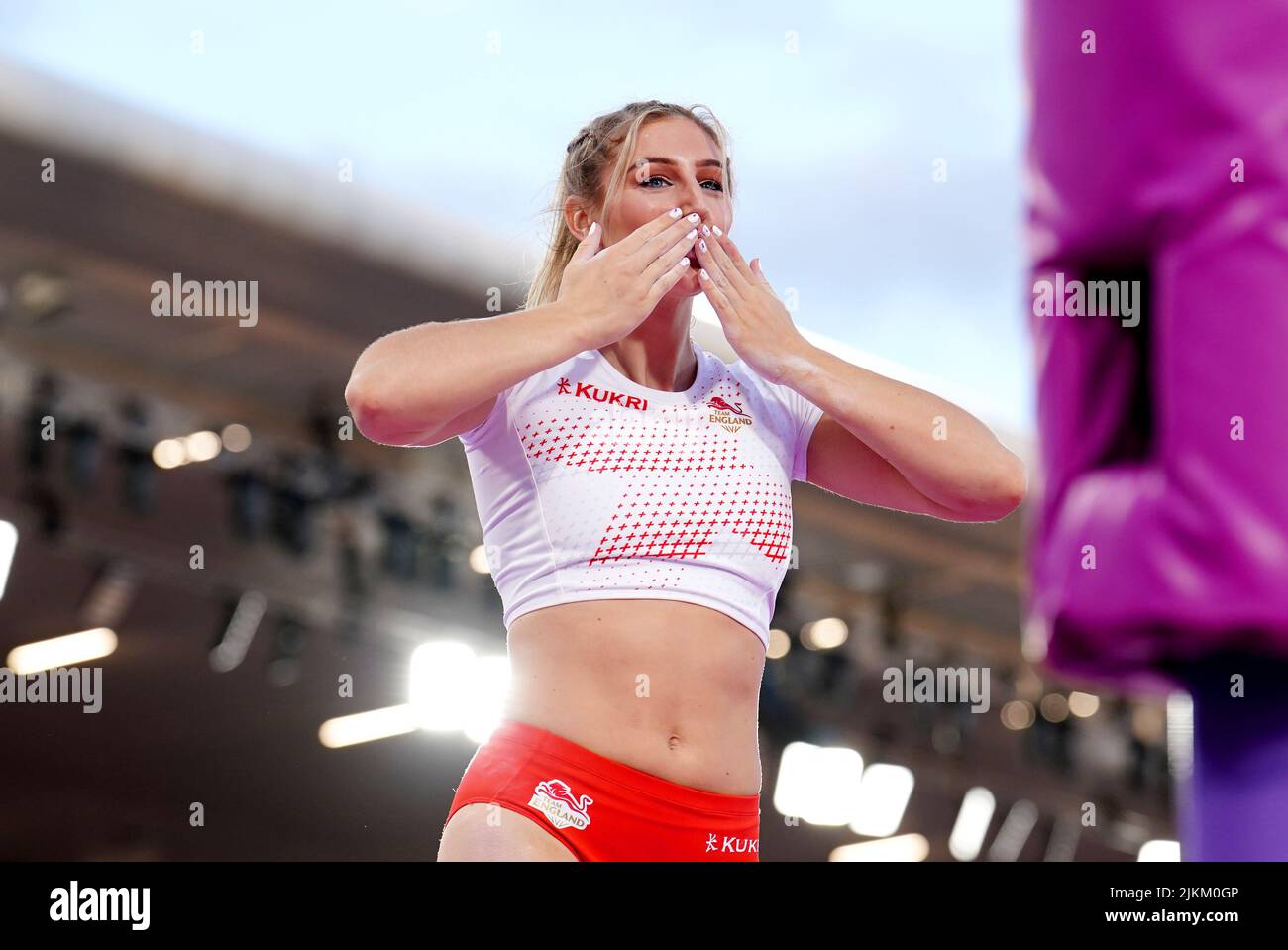 Molly caudery pole vault hi-res stock photography and images - Alamy