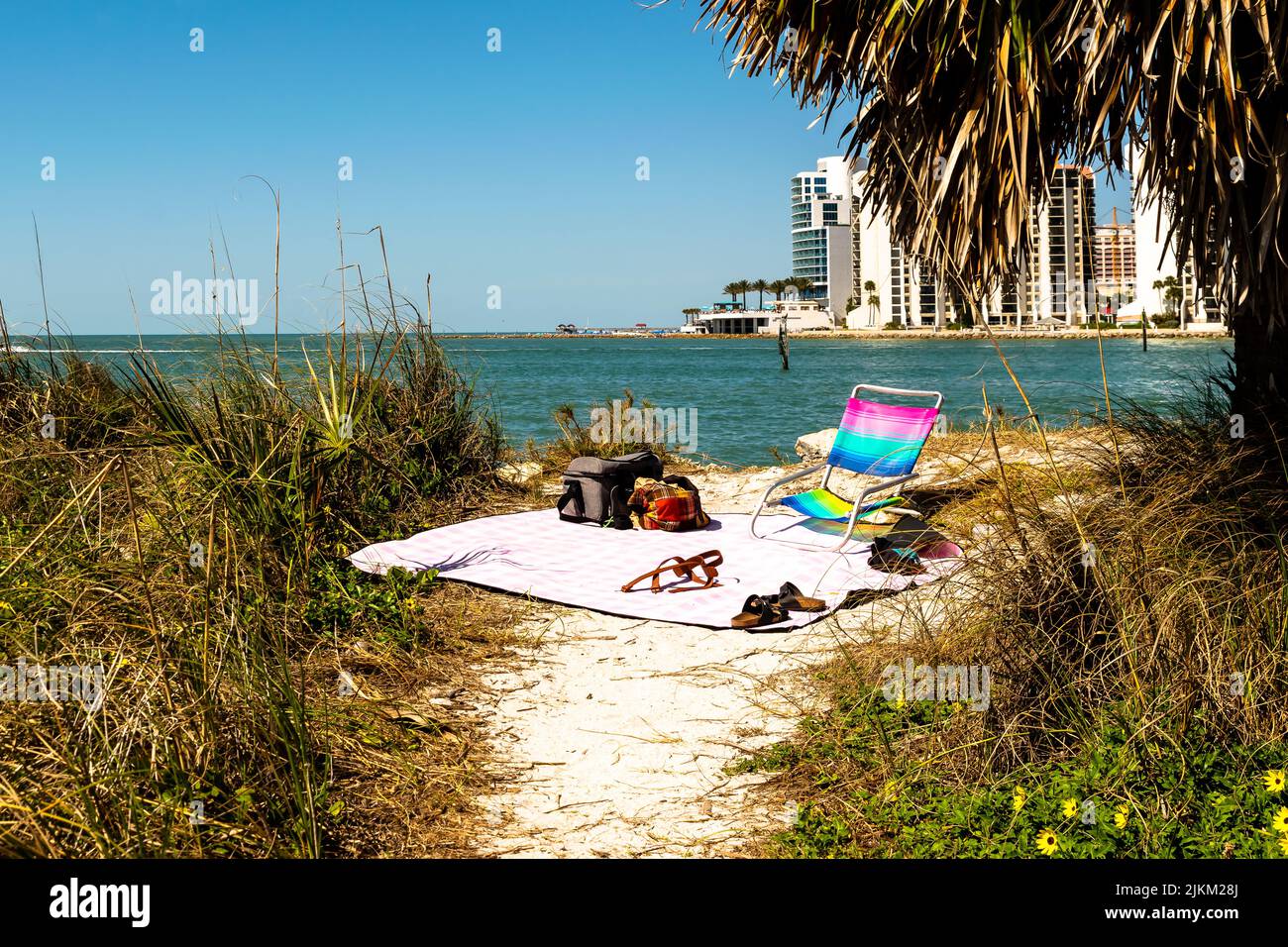 Picnic with a view hi-res stock photography and images - Alamy