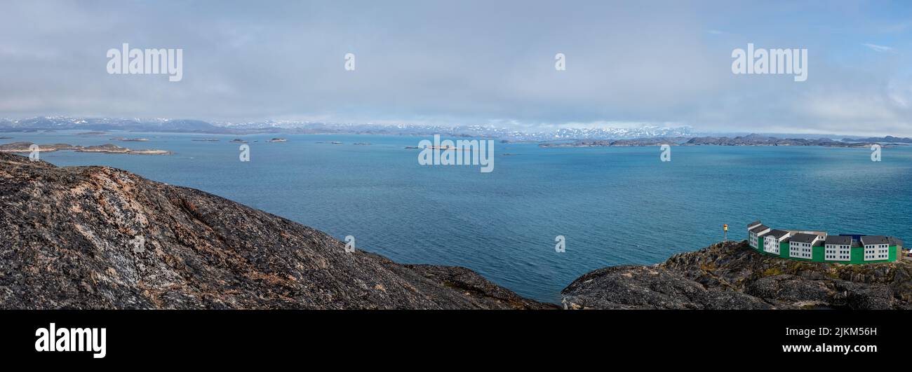 Maniitsoq greenland mountains hi-res stock photography and images - Alamy