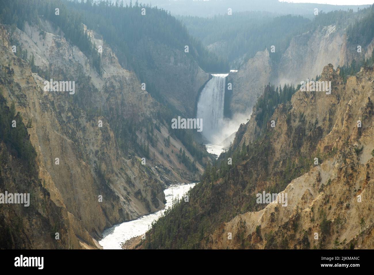Yellowstone canyon upper falls hi-res stock photography and images - Alamy