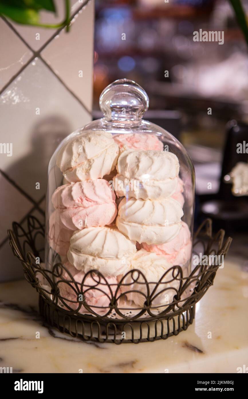 Russian dessert zefir zephyr hi-res stock photography and images - Alamy