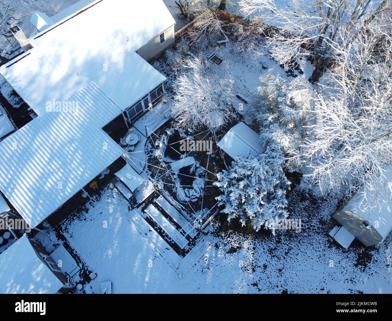 Aerial trees snow hi-res stock photography and images - Alamy