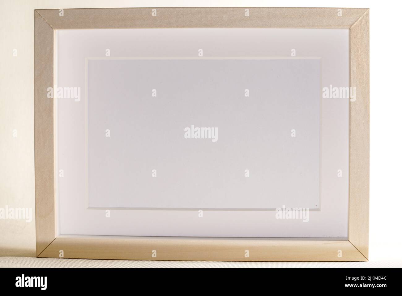 Emtpy space hi-res stock photography and images - Alamy