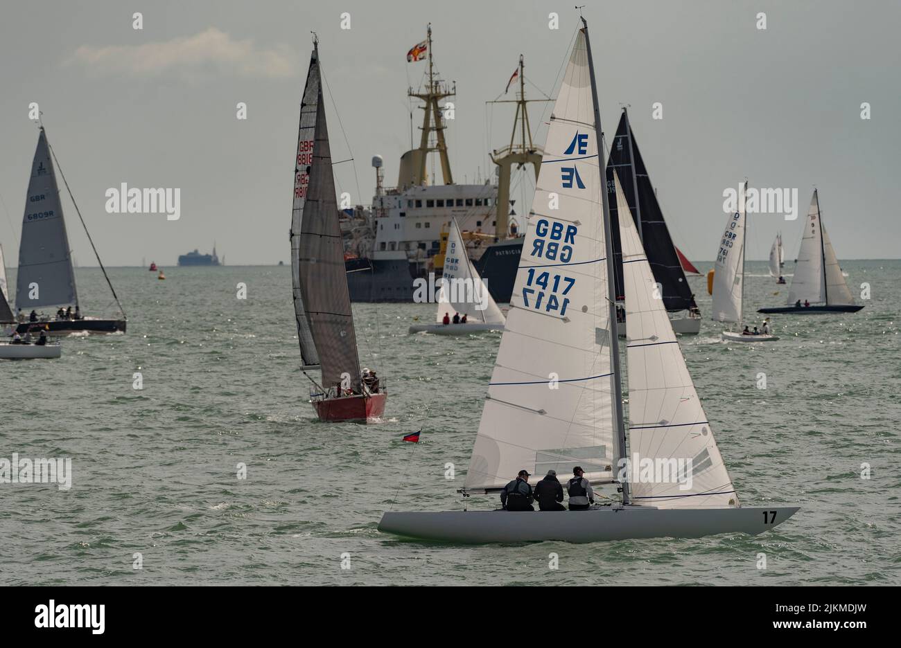 Cowes, Isle of Wight, England, UK.2022. Racing yachts sail past the ...