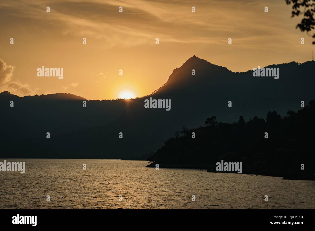 Sunrise lake atitlan hi-res stock photography and images - Alamy