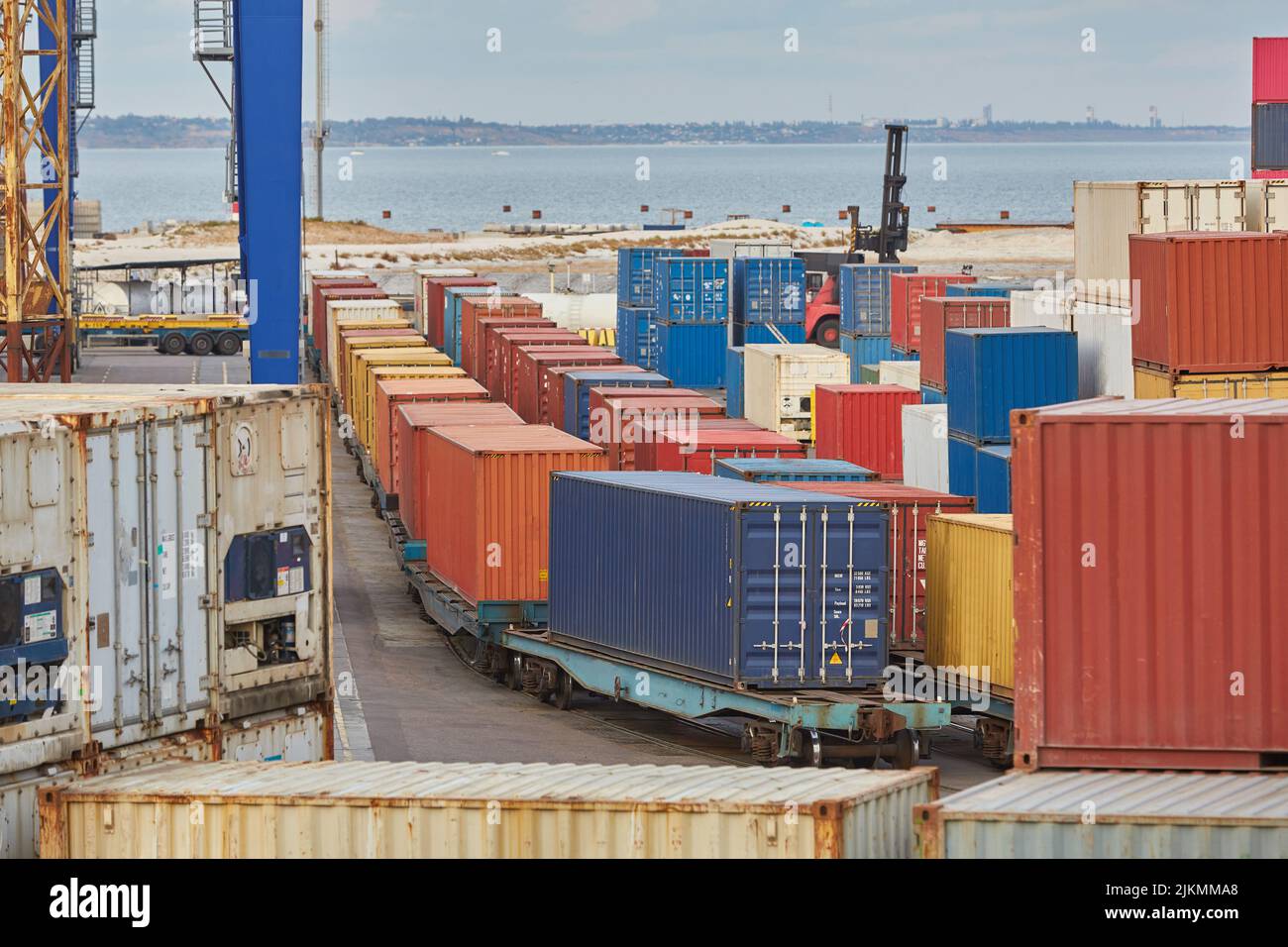 Industrial dock yard hi-res stock photography and images - Alamy