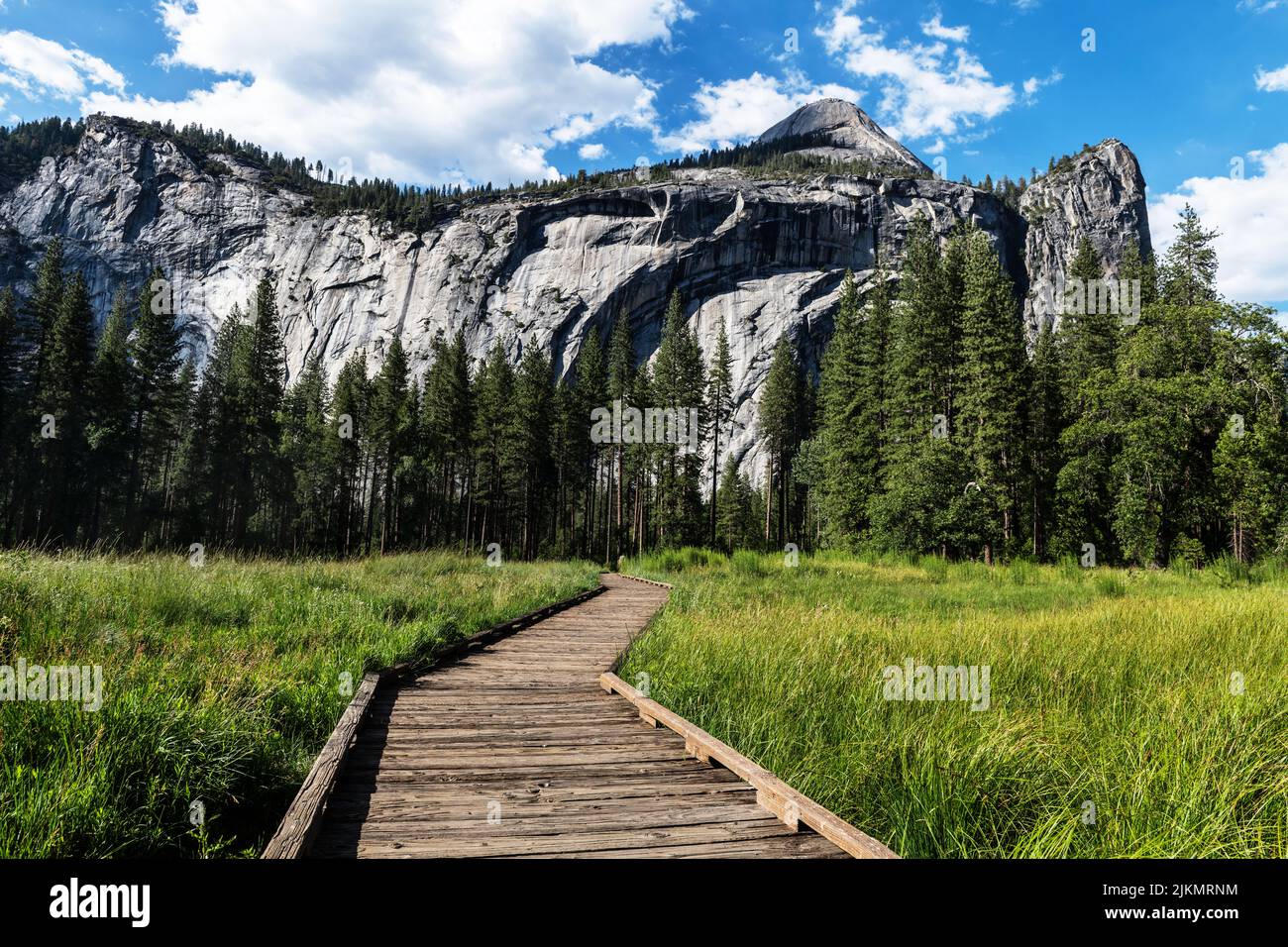 Wooden path through Yosemite Valley, Yosemite National Park, California ...