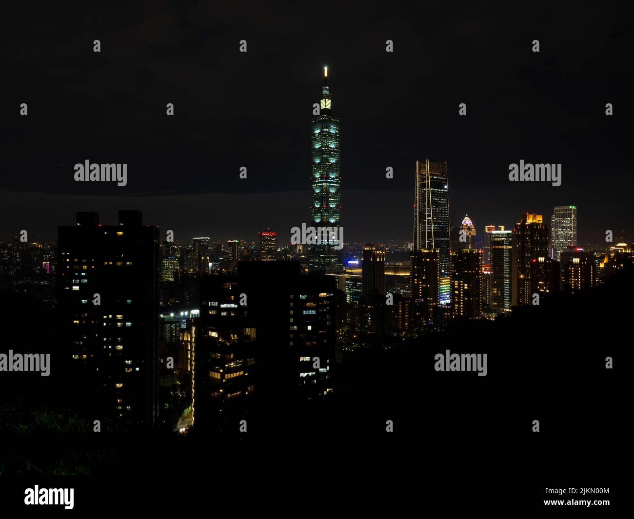 Late night sky hi-res stock photography and images - Alamy