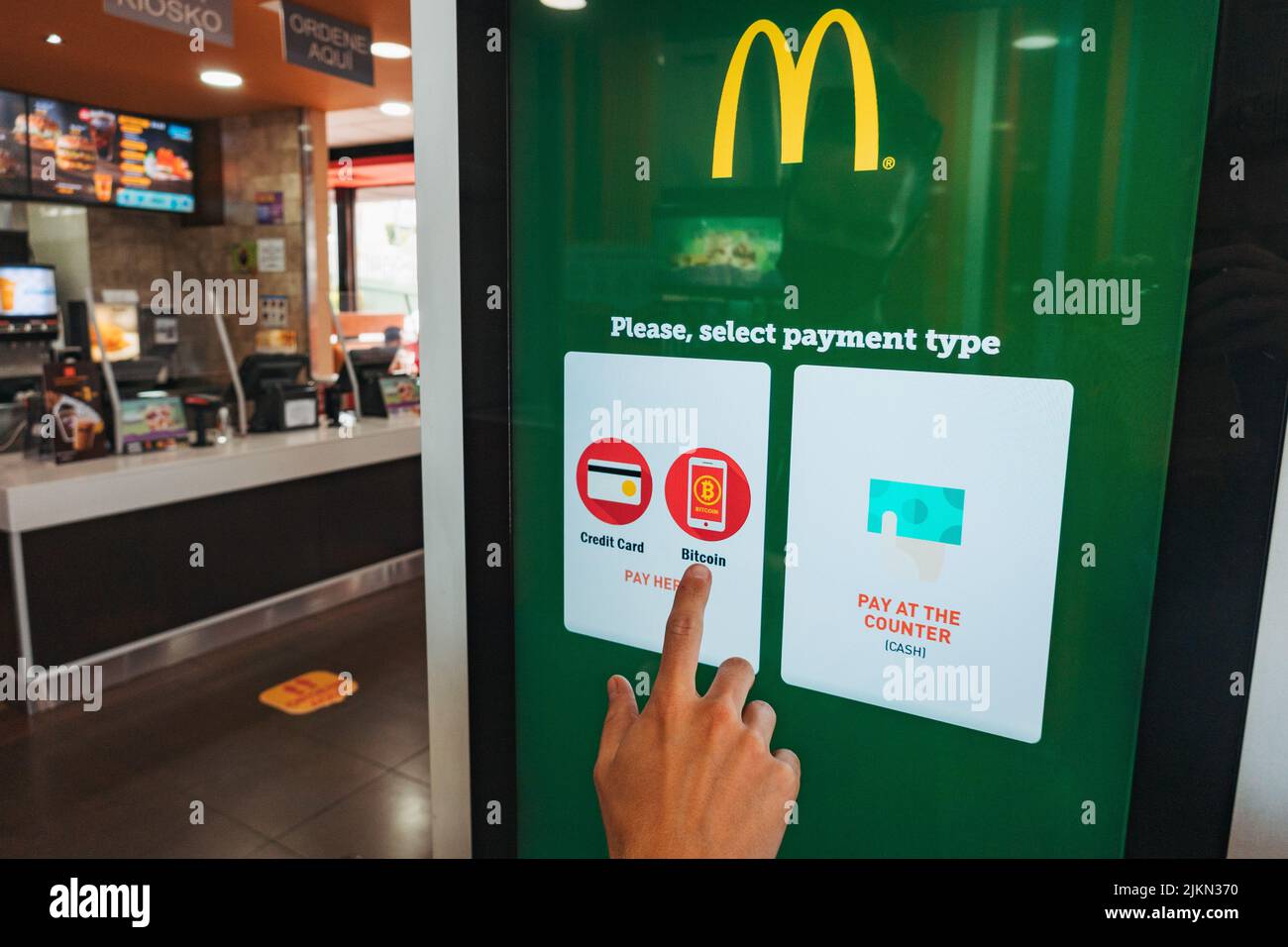 Mcdonalds screen hi-res stock photography and images - Alamy