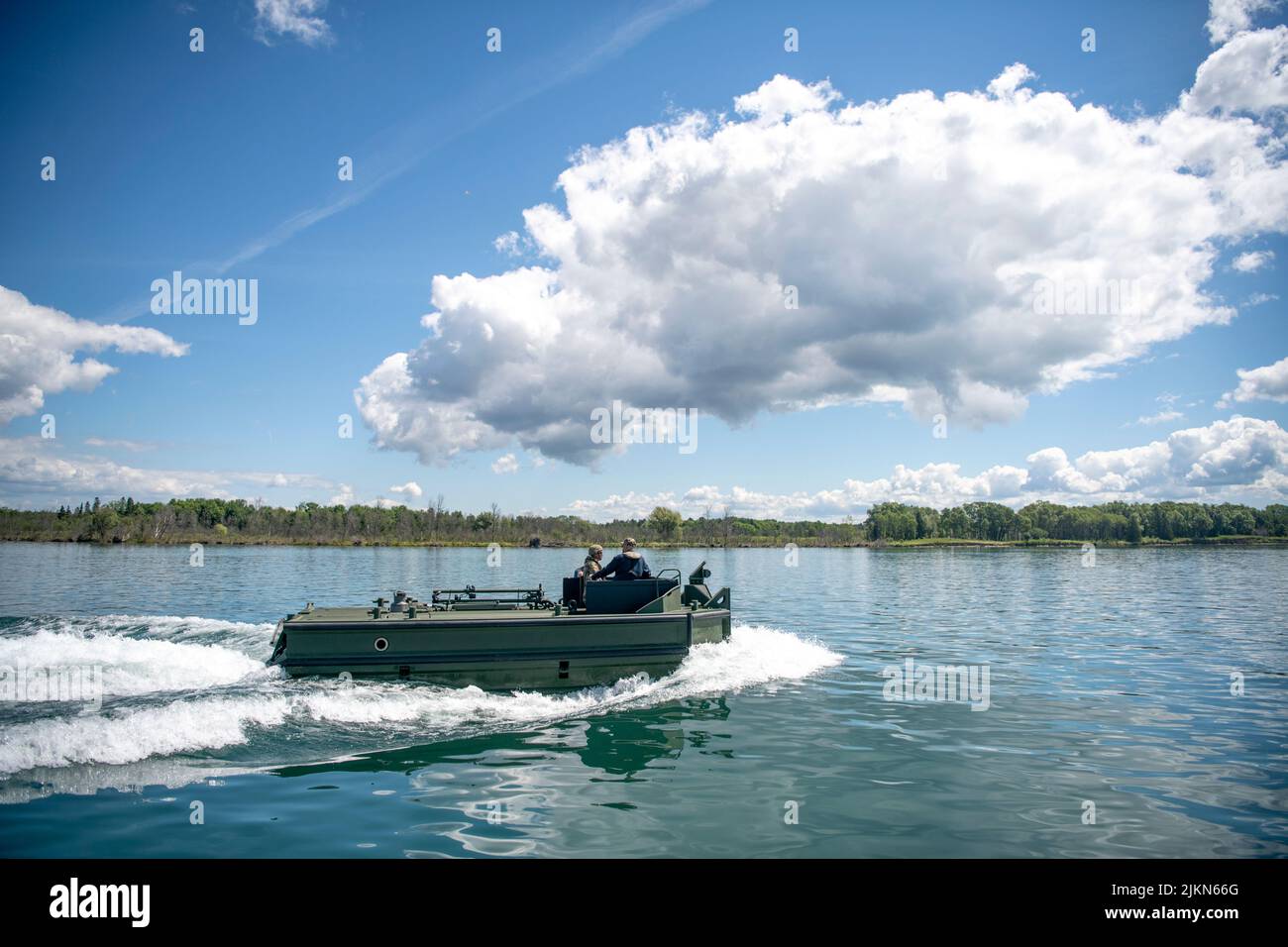 Michigan National Guard soldiers from 1437th Engineer Multi-Role Bridge ...