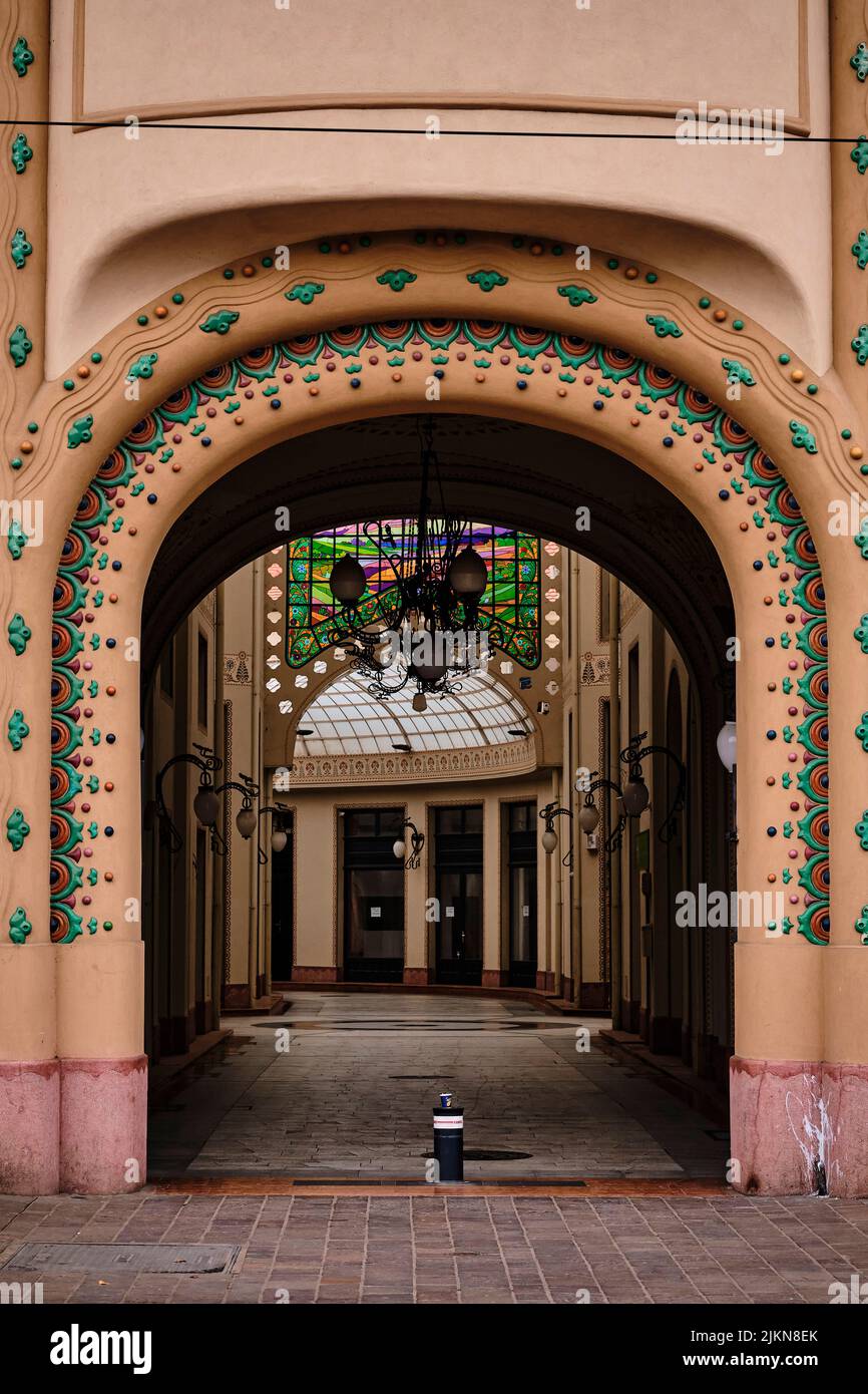 Vertical shot arch colorful hi-res stock photography and images - Alamy
