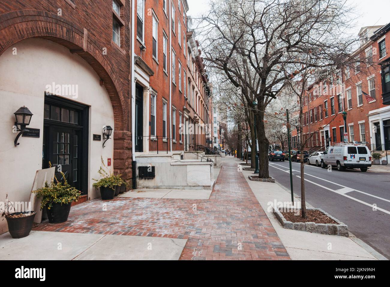 Neat and tidy brick row houses on Spruce Street in Philadelphia, USA ...