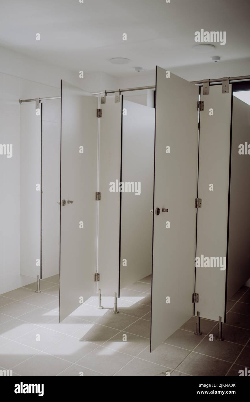 Toilet partitions hi-res stock photography and images - Alamy