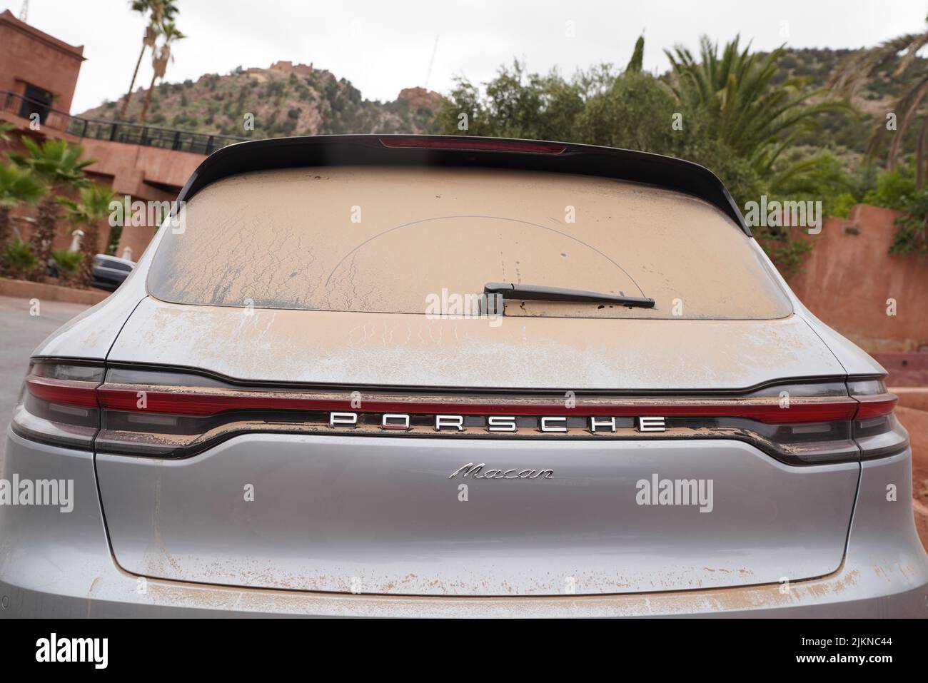 Porsche on fire hi-res stock photography and images - Alamy