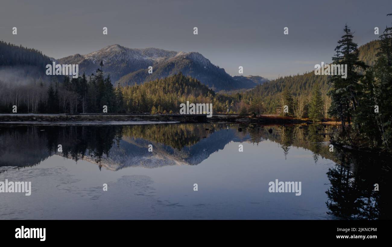 Beautiful reflection landscapes hi-res stock photography and images - Alamy