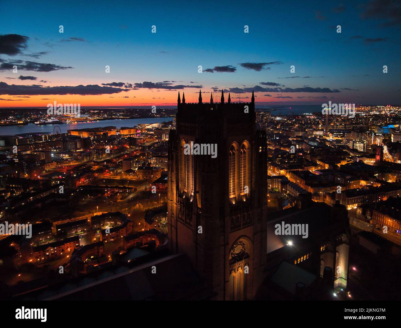 City london in evening aerial hi-res stock photography and images - Alamy