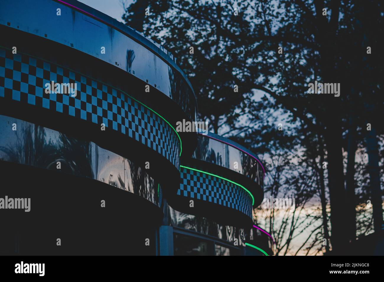 Checkered architecture hi-res stock photography and images - Alamy