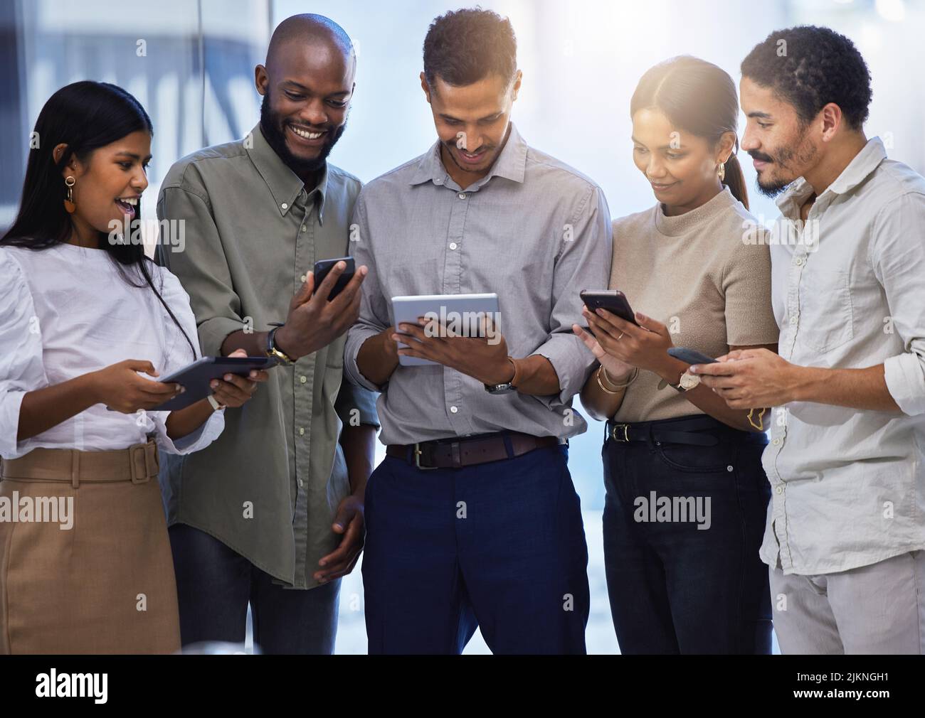 Everyones connected hi-res stock photography and images - Alamy