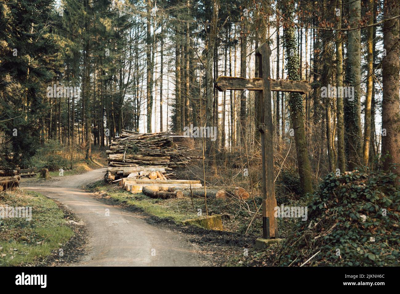 Path to a cross hi-res stock photography and images - Alamy