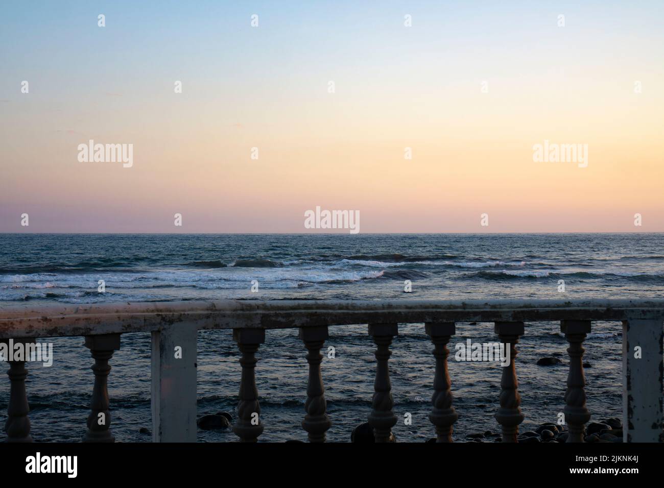 Balustrade ocean hi-res stock photography and images - Alamy