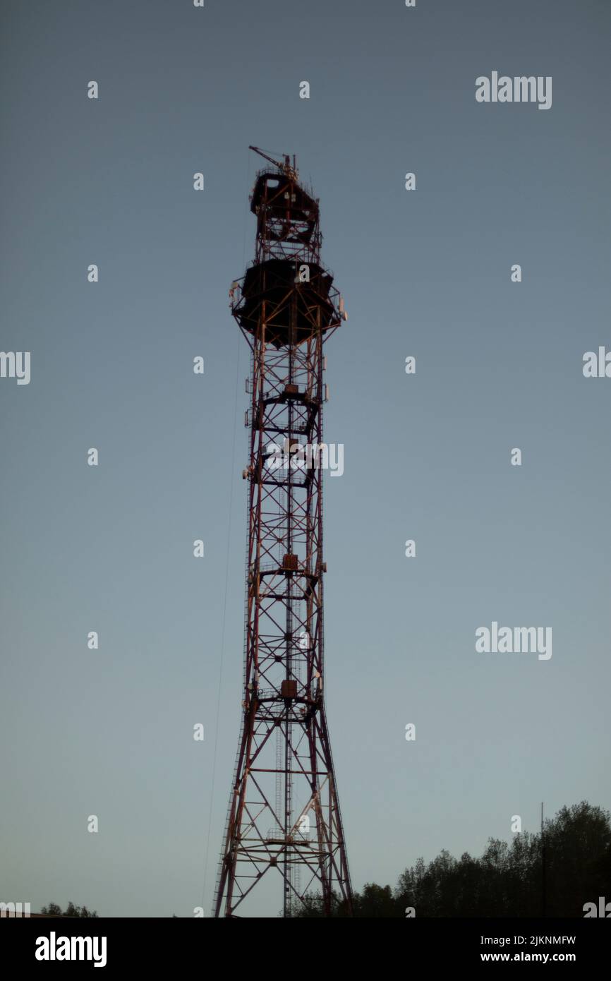 Signal transmission hi-res stock photography and images - Alamy