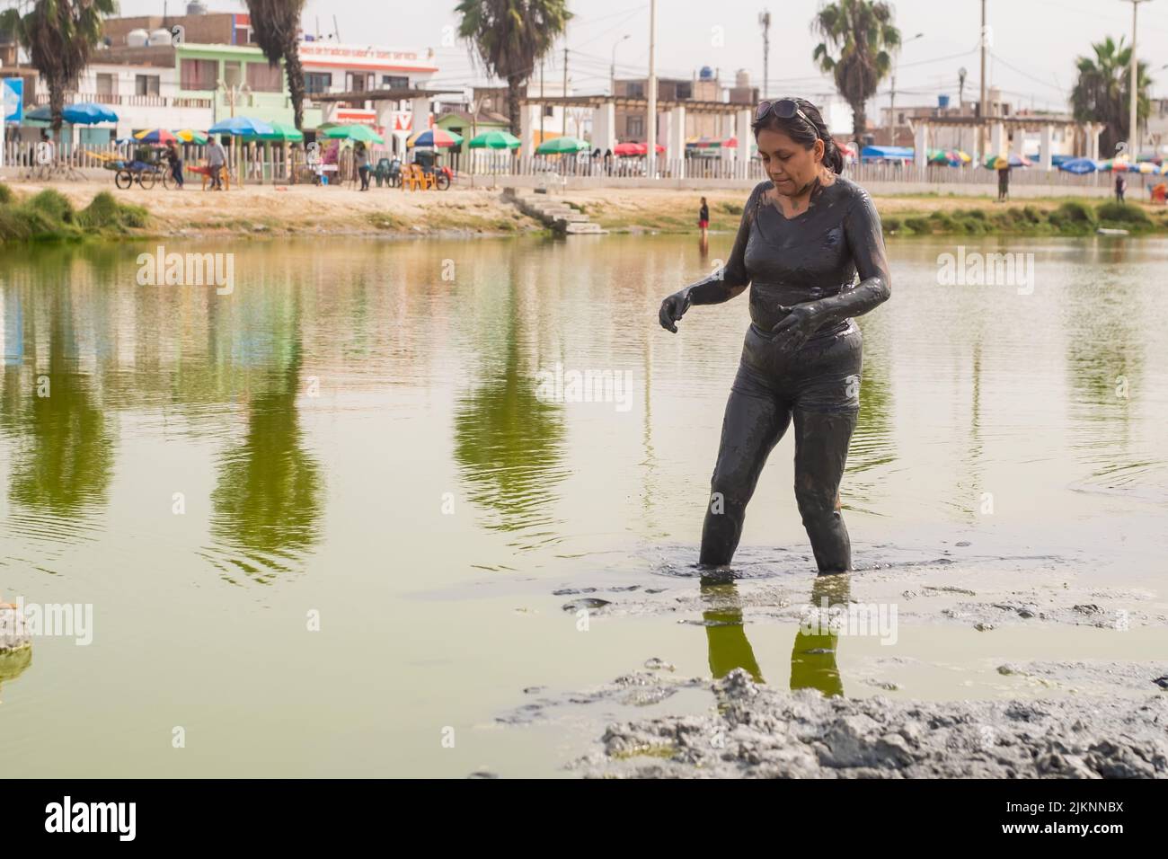 Girl in mud natural hot hi-res stock photography and images - Alamy