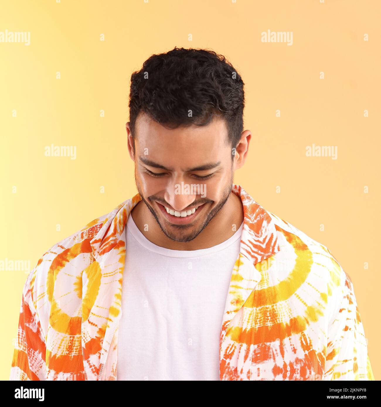 Man in bright yellow shirt hi-res stock photography and images - Alamy