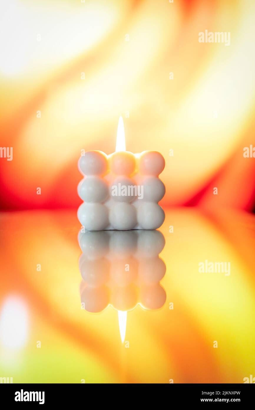 Cubed design hi-res stock photography and images - Alamy